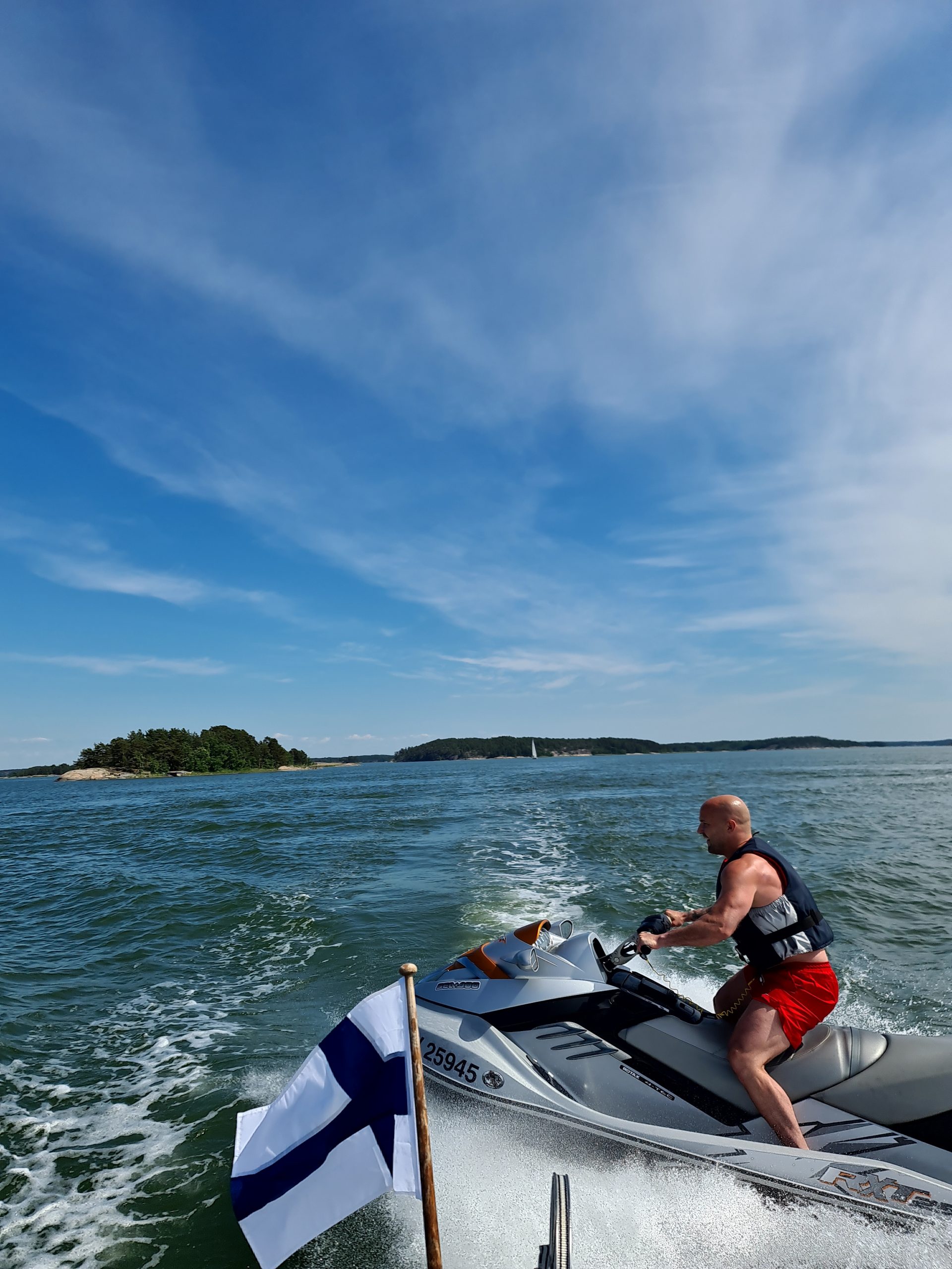 Vesijetti vuokraus Turku SeaDoo RXT-X 255 - Merille.fi