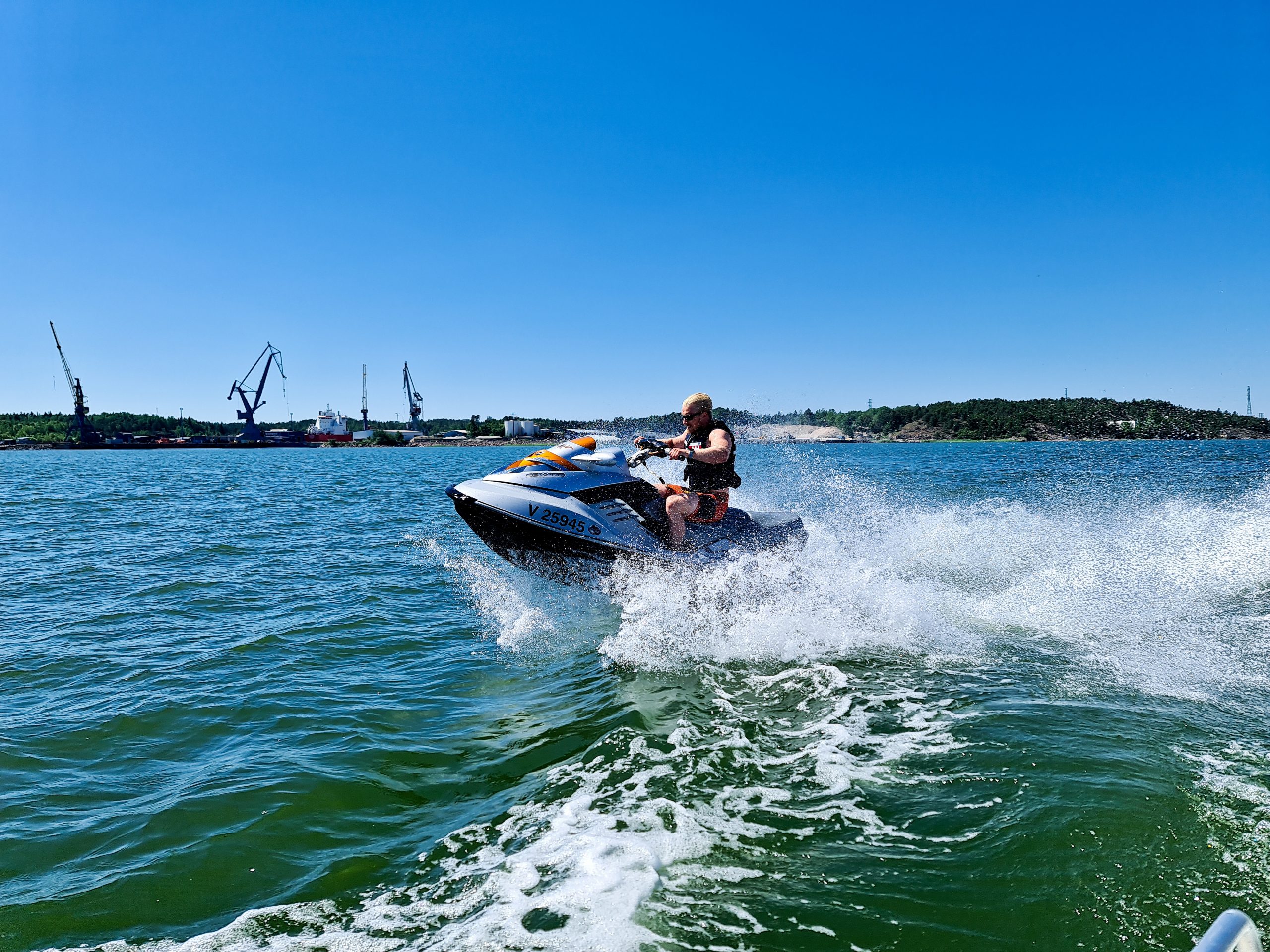 Vesijetti vuokraus Turku SeaDoo RXT-X 255 - Merille.fi